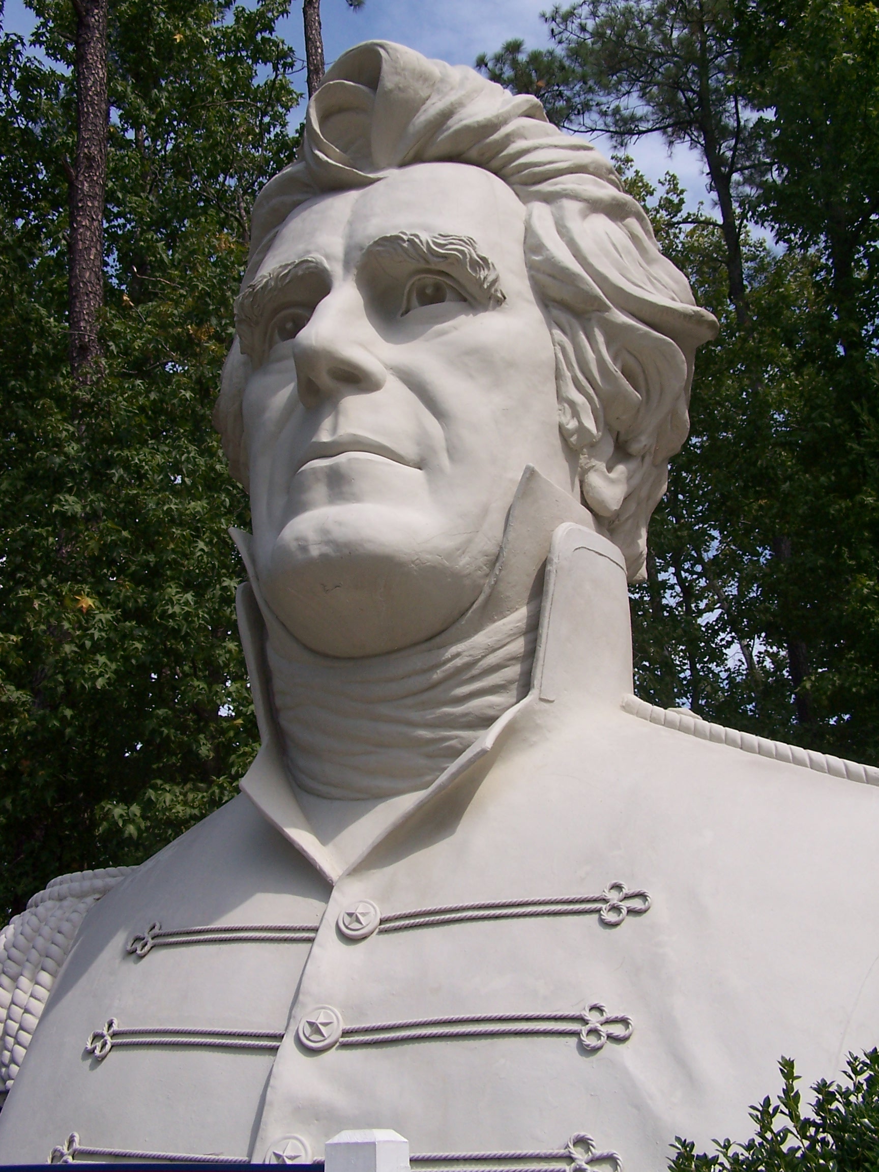 Really Big President Head Statues! | applegary.com